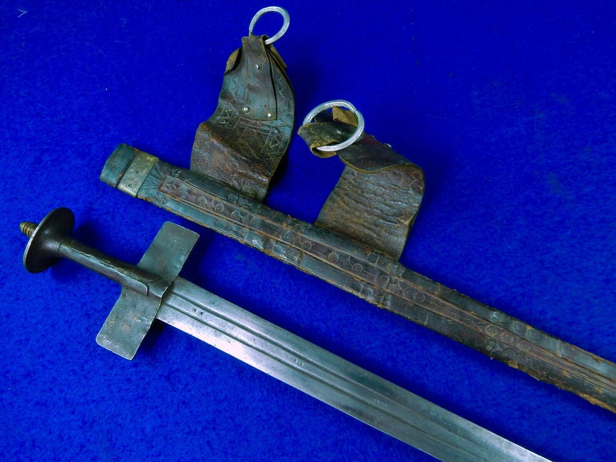 takouba sword