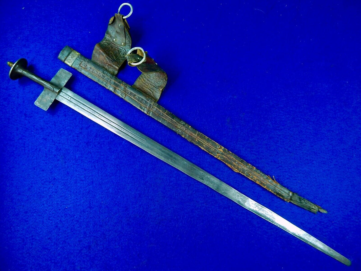 takouba sword