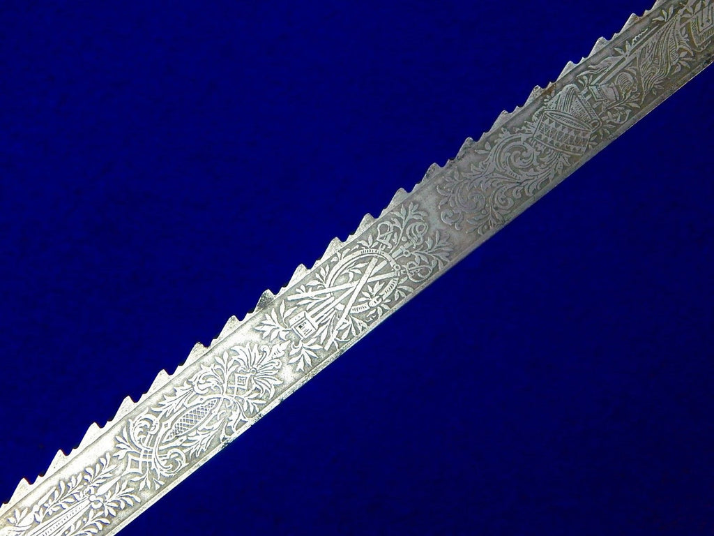 Antique German Germany WW1 Engraved Saw Back Bayonet Knife Short Sword ...