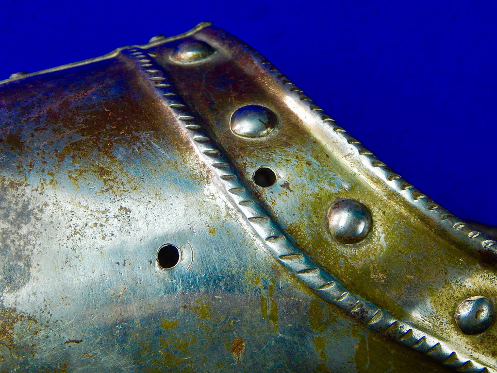 Antique Old 16-17 Century Pair of Armored Armor Fingered Gauntlets Gau ...