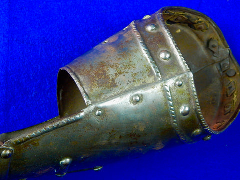 Antique Old 16-17 Century Pair of Armored Armor Fingered Gauntlets Gau ...