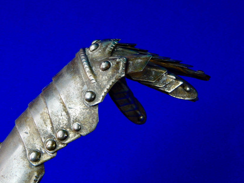 Antique Old 16-17 Century Pair of Armored Armor Fingered Gauntlets Gau ...