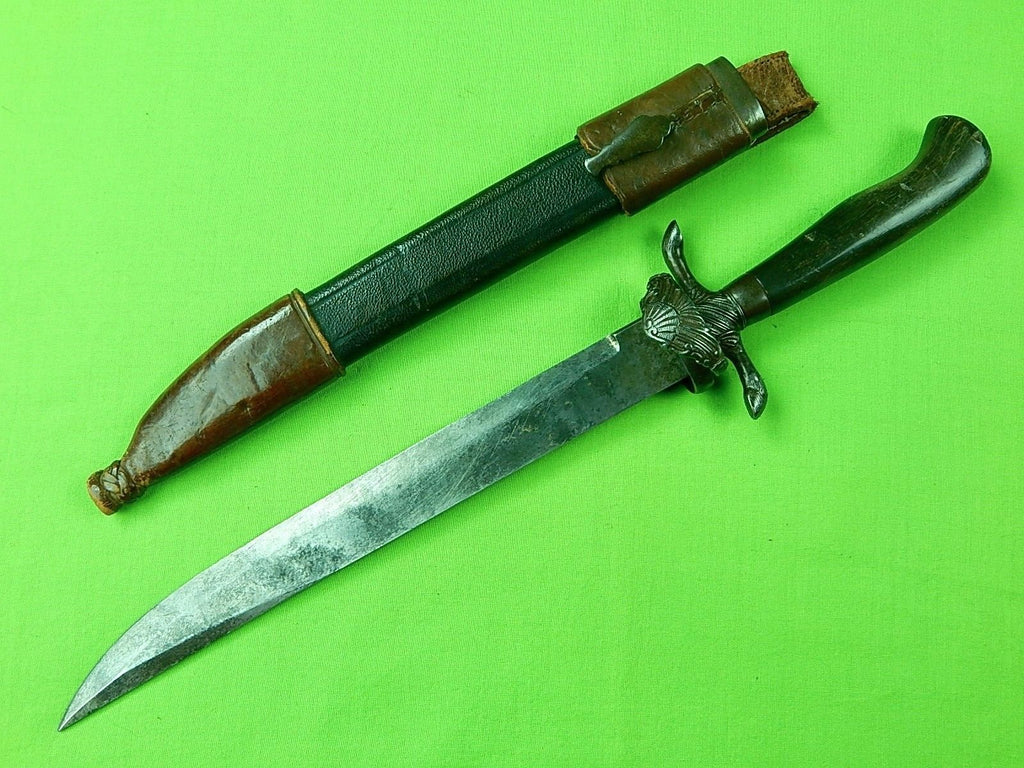 old dagger knife