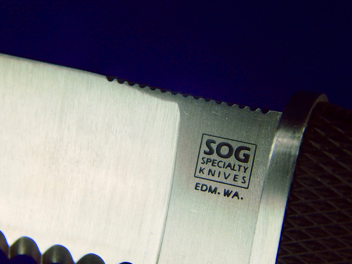 Japan Japanese Made SOG Bowie Fighting Knife with Scabbard – ANTIQUE ...