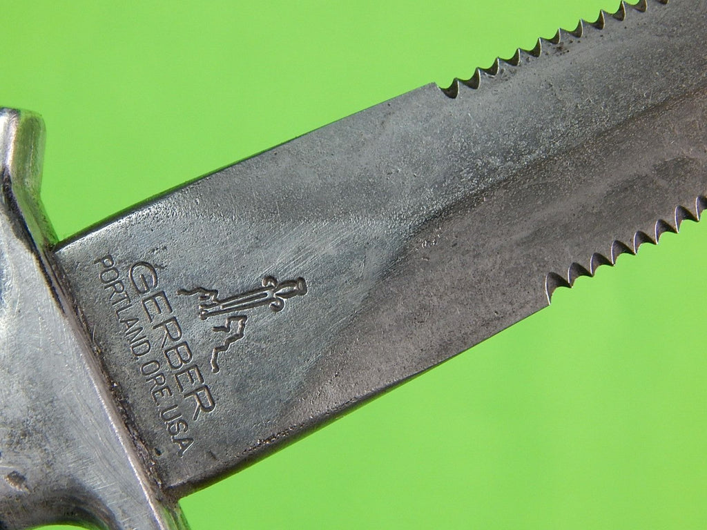 US 1976 GERBER MK2 Commando Fighting Knife #48922 & Sheath – ANTIQUE ...