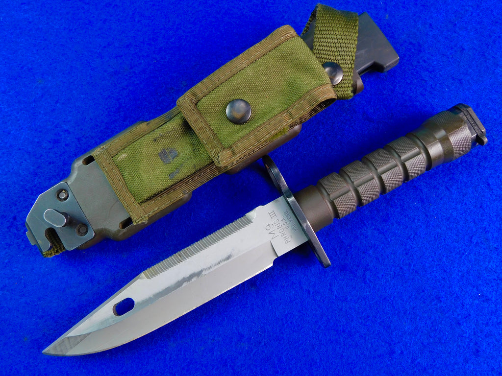 US Phrobis III Bayonet Fighting Knife w/ Scabbard – ANTIQUE & MILITARY ...
