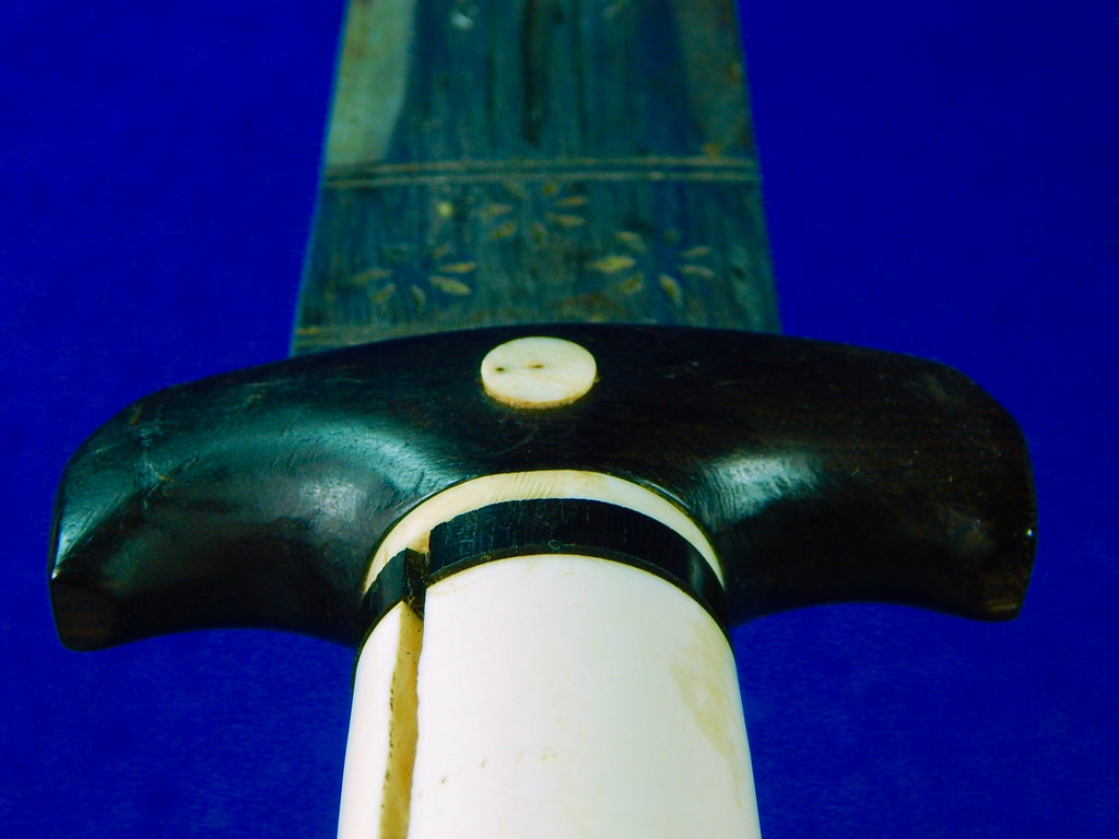 Vintage Old African Africa Engraved Short Sword w/ Scabbard – ANTIQUE ...