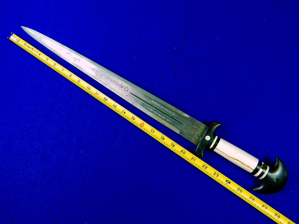 Vintage Old African Africa Engraved Short Sword w/ Scabbard – ANTIQUE ...