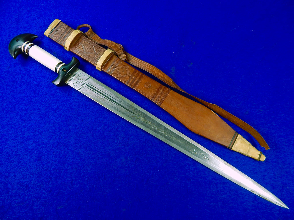 Vintage Old African Africa Engraved Short Sword w/ Scabbard – ANTIQUE ...