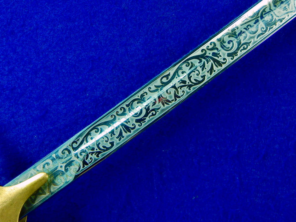 Vintage US Vietnam Era USMC Marine Officer's Engraved Sword w/ Scabbar ...